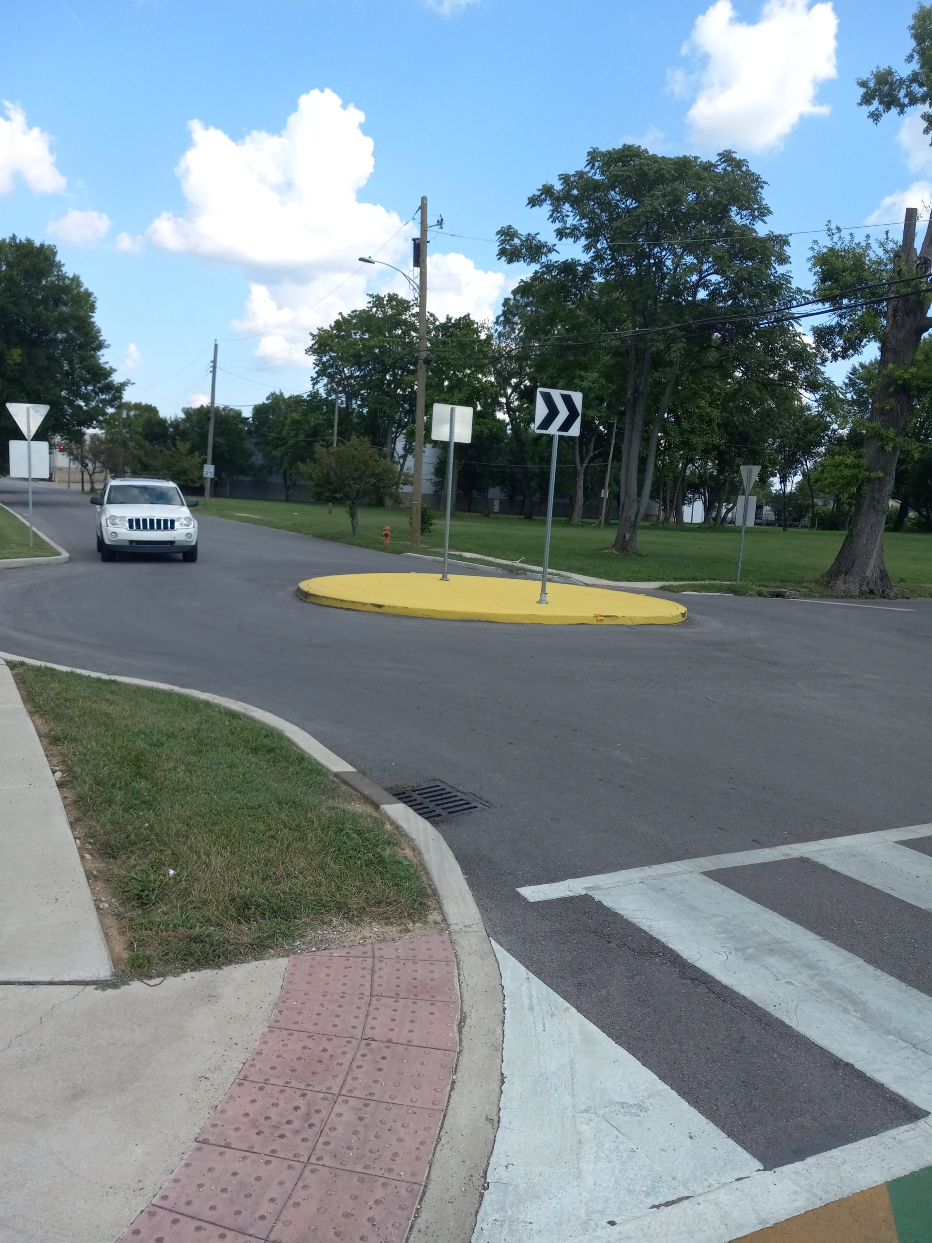 23rd Street Roundabout | Bike Courier Bike Shop